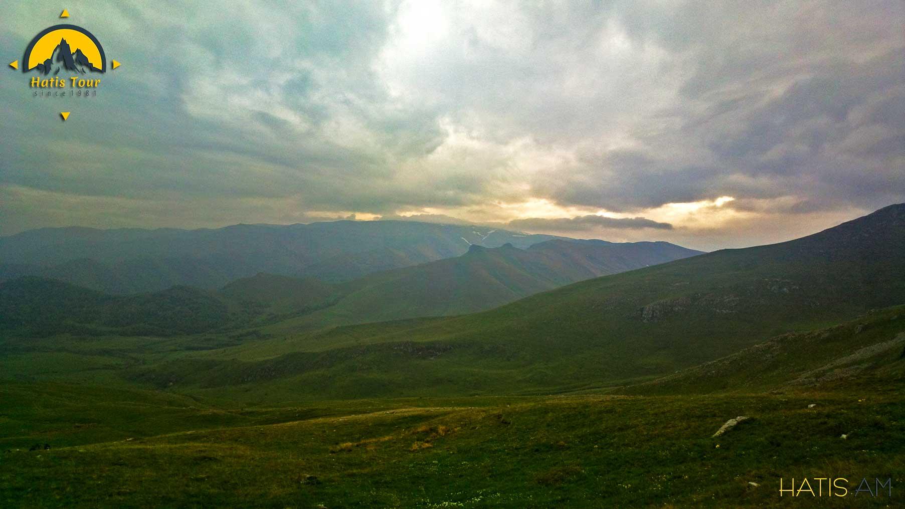 Javakhk Mountain Range | Hatis Tour 1981 y. | www.hatis.am